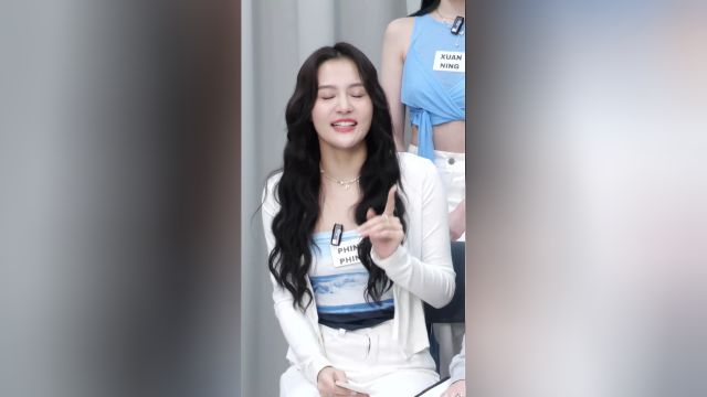 Highlight: Trainee LIVE - PHINGPHING แนะนำตัวภาษาจีน - ชมวิดีโอออนไลน์ คุณภาพระดับHD - WeTV