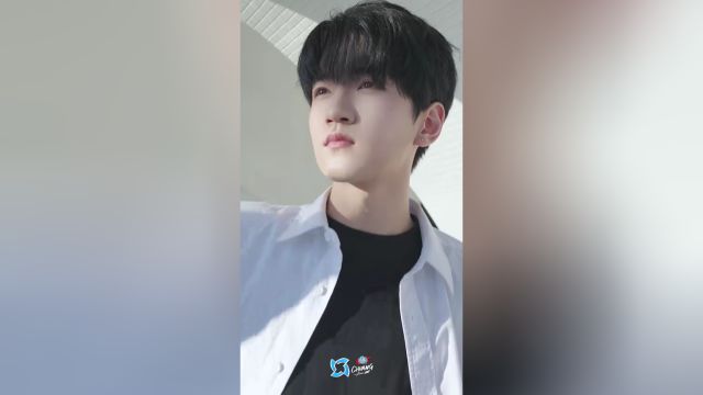 GUANMING's Casual Look - Watch HD Video Online - iflix