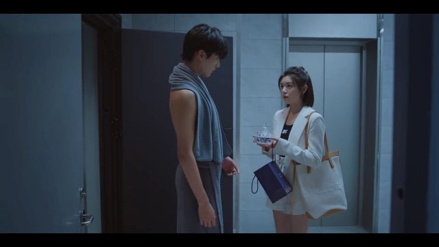 Highlight 09_EP15: Accidental Eye Candy! Cen Jin Stumbles Upon Li Wu ...