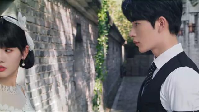 EP11: A Fleeting Dream - - China - TV - Romance - Story - Yan Zixian,Han Xinhao,Han Xiaoyao,Yang ...