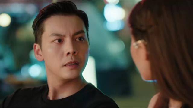 《許我耀眼》預告片_19 - 高清視頻在線觀看 - iflix