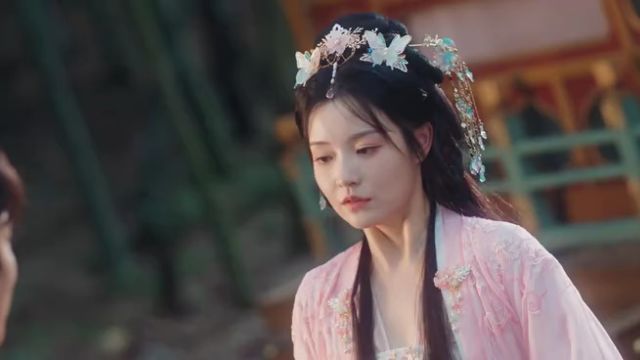 Trailer: Cui Yuxin & Zhang Chuha's Love Spoken at the Edge of a Blade ...