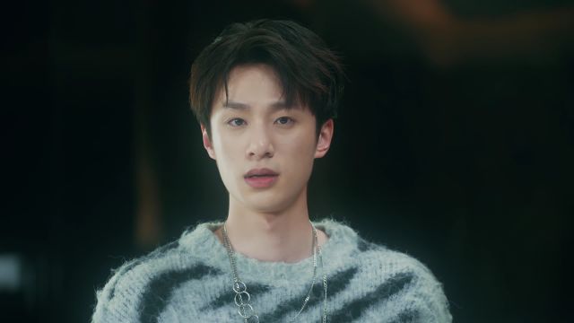 EP5: Dazzling Him - Free - China - TV - Romance - Story - Meng Lu,Chen Shengheng,Xiang Yunjie ...