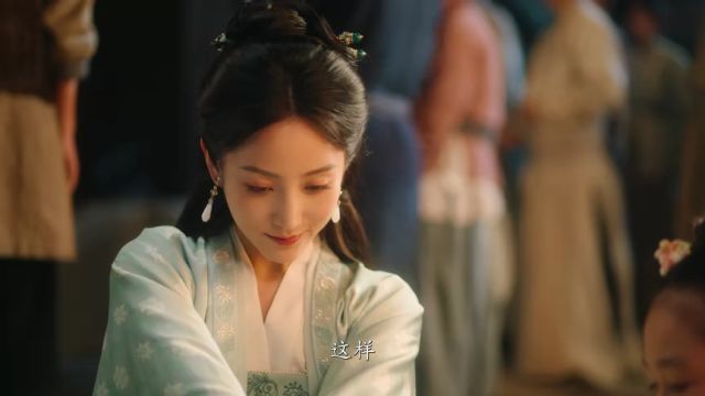 EP24: The Cloud Embracing The Moon - - China - TV - Traditional Costume ...