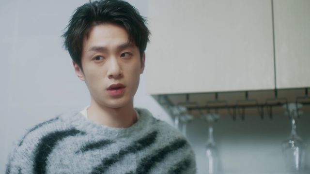 EP4: Dazzling Him - Free - China - TV - Romance - Story - Meng Lu,Chen Shengheng,Xiang Yunjie ...