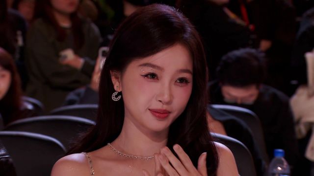 Guest Direct Shoot Cpart 3 Yu Shuxin And Ding Yuxis Deeply Emotional Duet Assista Online