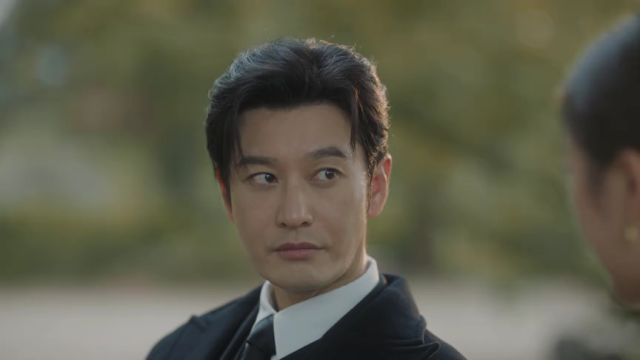 EP12: Abyss Dweller - Watch HD Video Online - iflix